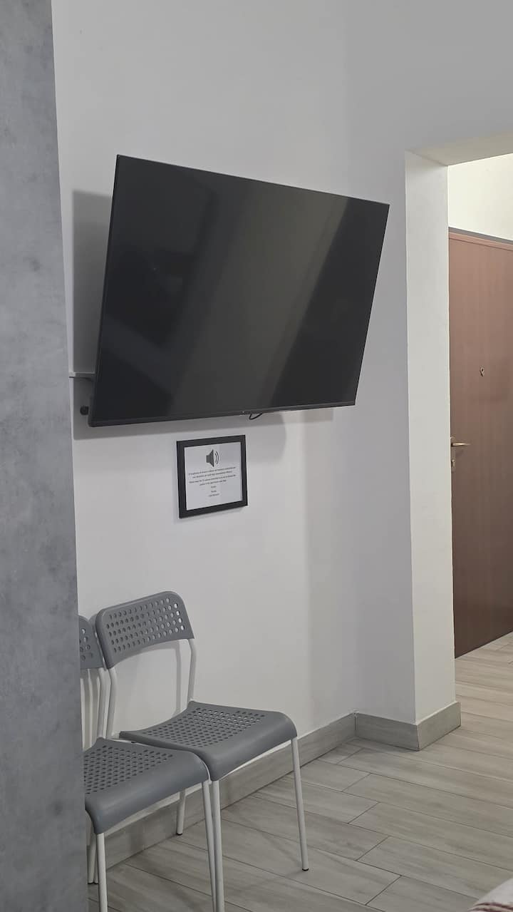 Appartamento Con Letto Matrimoniale E Bagno (33) - Novara