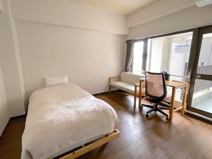 Room5c 1月中にツインベッドに変更。観光、買物に京都グルメ。静かな５階ロングステイにもおすすめ - Kyoto