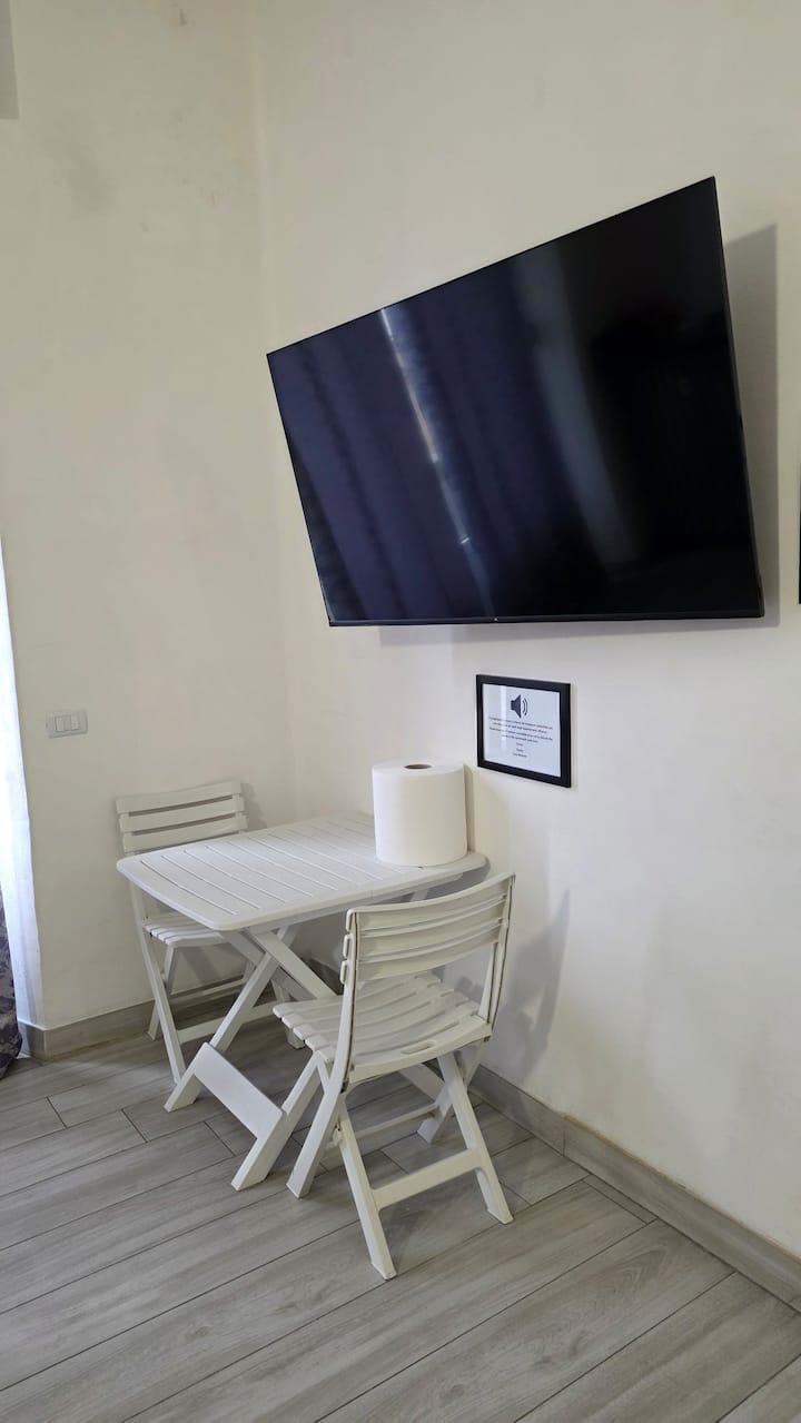 Appartamento Con Letto Matrimoniale E Bagno (35) - Novara