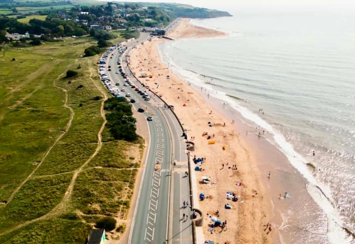 Cozy Seaside Escape:  Walk To Beach, Town & Train - Dawlish Warren