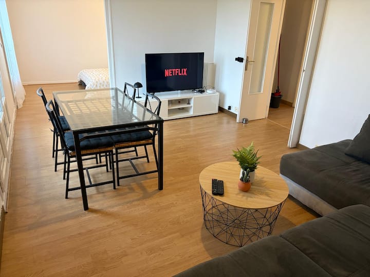 Spacieux 4 Chambres Avec Vue. Proche Centre-ville - Orléans