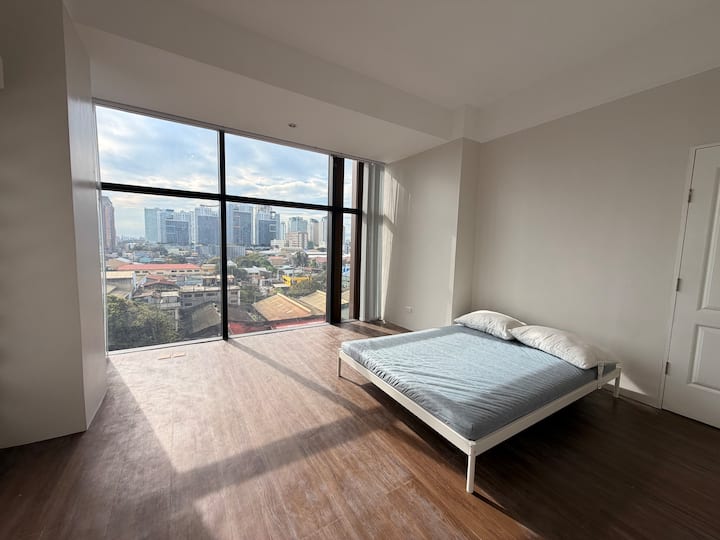 3br Unit Penthouse Style In Boutique Condo - Quezon City