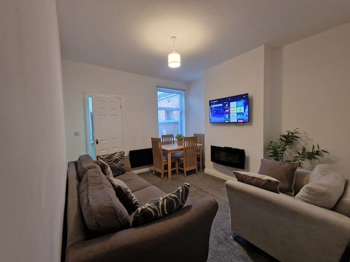 Simply And Nice Holiday Home Cldct - Coventry