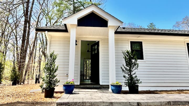New! 2br Home Near Boston & Gillette - Sudbury, MA