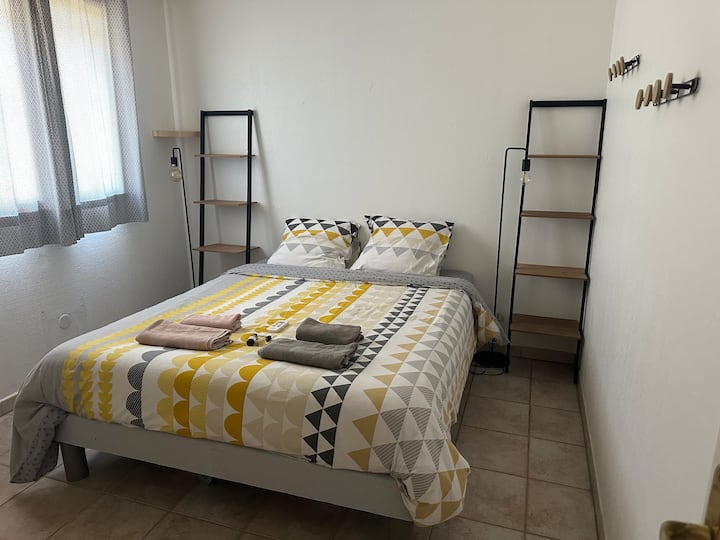 2 Chambres D’hôtes Climatisées. Total 4 Personnes - Saint-Raphaël