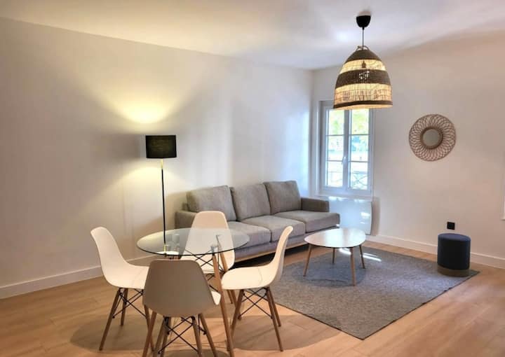 Au Cœur De Chambéry Appartement 4 Personnes - La Motte-Servolex