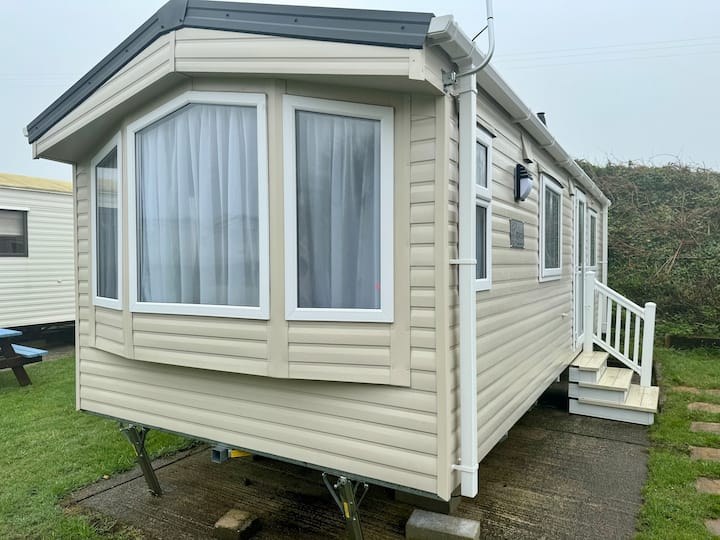 Logan 2 Berth Holiday Home - Saint Just