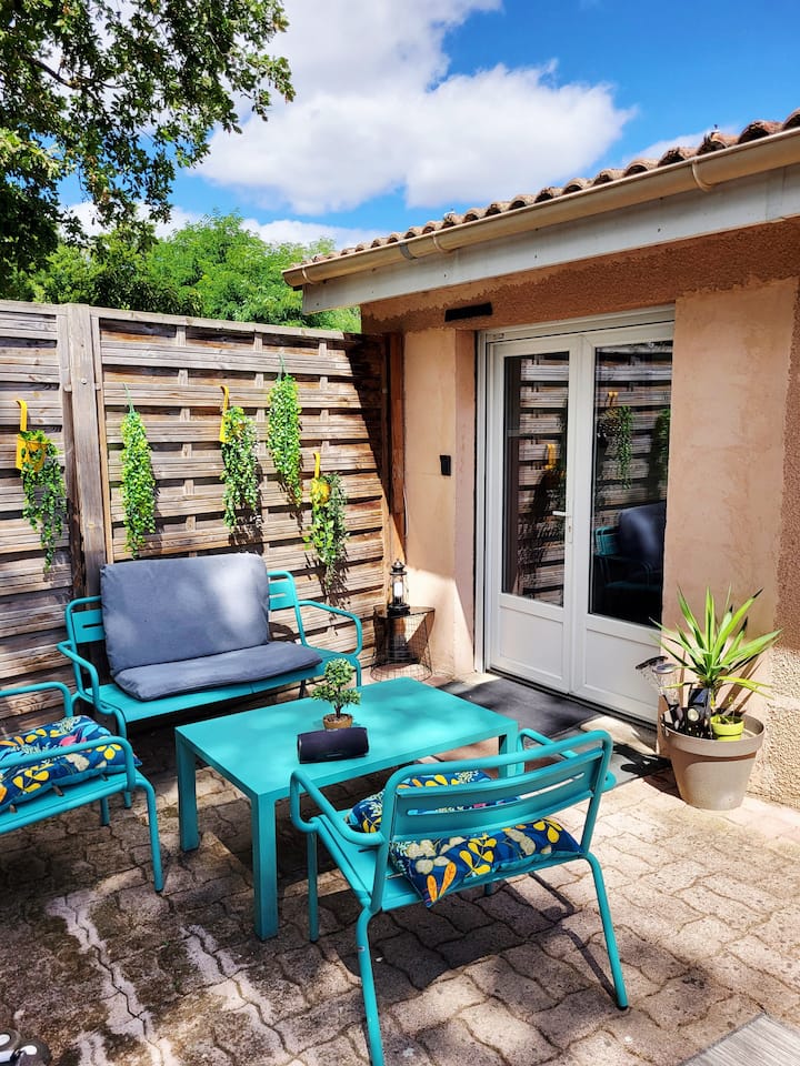 Petite Maison 
Proche Toulouse
Jardin& Kitchenette - Muret
