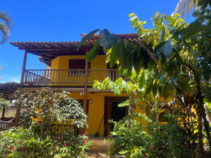 Yellow House - Itacaré