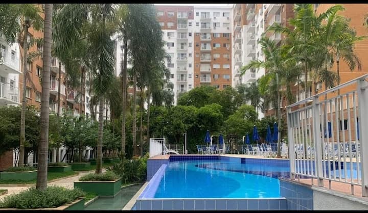 Apartamento No Melhor Condomínio Da Lapa - Glória