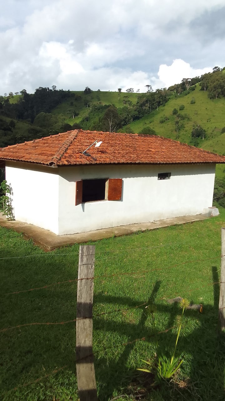 Casinha Da Cachoeira Vista Para Montanha - Extrema