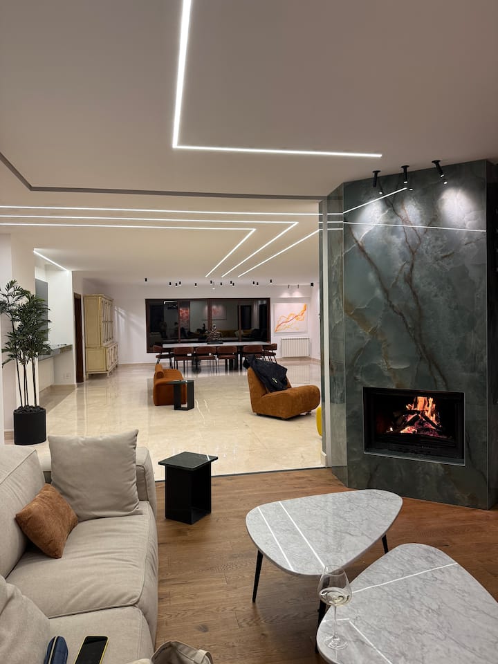 Luxurious Penthouse With Hot Tube, Fire Pit - Lebanon