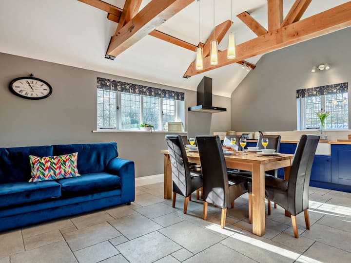 3 Bed In Wrexham (Oc-95869) - Llangollen