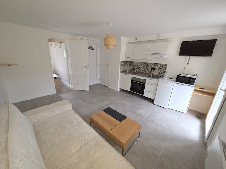 T1 Bis Neuf – Gare – Terrasse & Park – 7 Nuits Min - Thonon-les-Bains