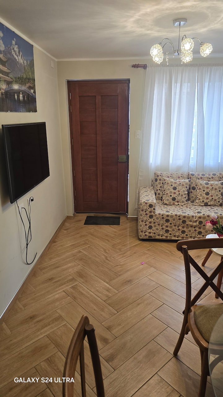 Alojamiento Cómodo, Seguro A 5 Minutos Del Centro. - Huaral