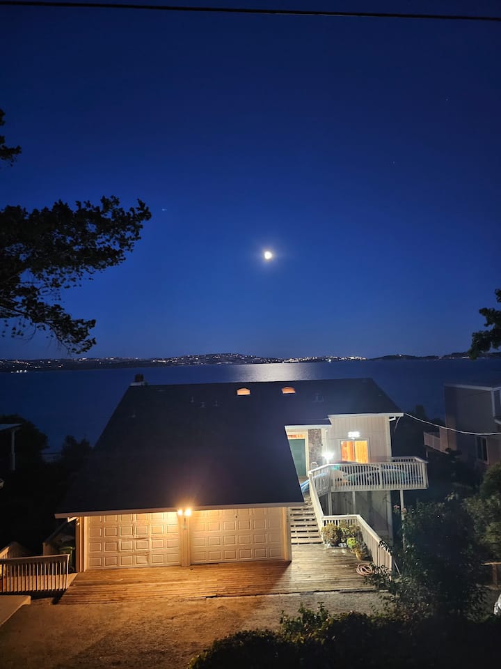 Lakefront. Beachfront! - Folsom Lake State Recreation Area, Folsom