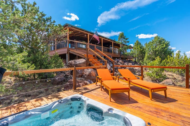 Juniper Rock Ranch | Jacuzzi | 10 Acres - Williams, AZ