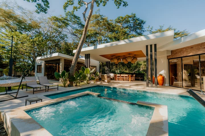 Golden Sands | Luxury Villa In Los Cóbanos - El Salvador
