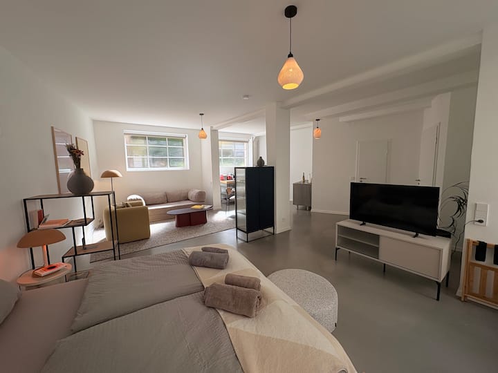 Modernes Industrial Loft Stuttgart | Zentral - Stuttgart