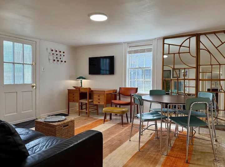 2br 1ba, The Green Flat, Golf Park/riverside Park - Lynchburg, VA
