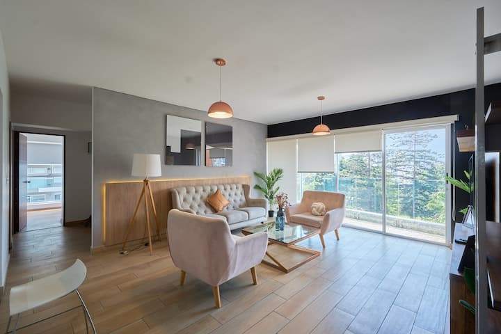 Geko| Bright 3br With Balcony And Parking - Peru