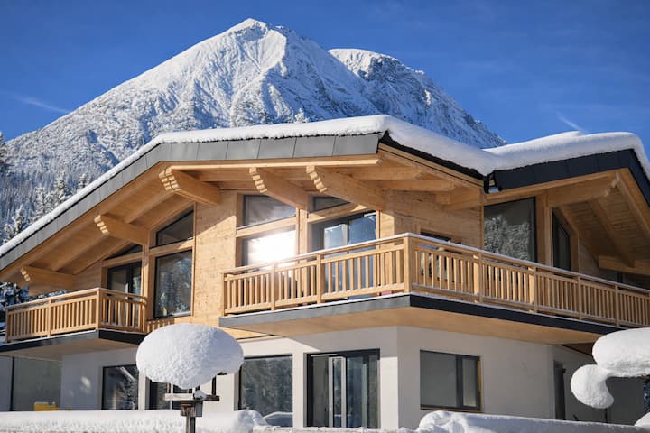 Alpinstar Chalet: Luxus & Loipe & Ruhe & Bergblick - Leutasch