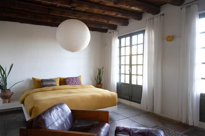 Sunlit Casita | 1930s Spanish Revival | King Bed - Marfa, TX