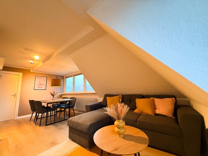 Neu Renovierte Dachgeschosswohnung–top Ausstattung - Oldenburg