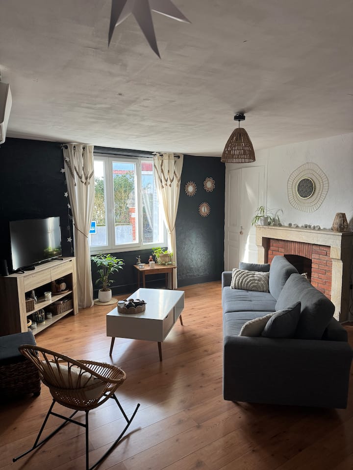 Charmante Maison De Village - Cher