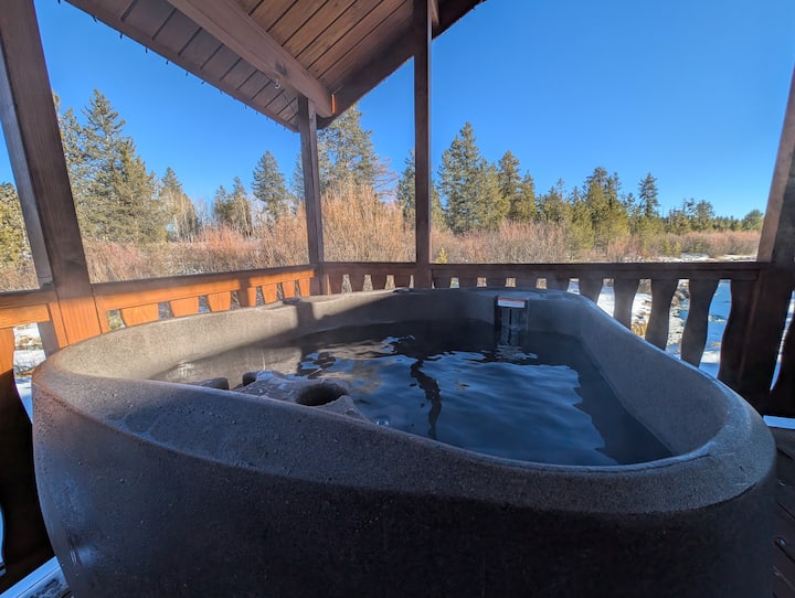 Willow Deluxe (Private Hot Tub) @ Blue Buffalo R. - Harriman State Park, Island Park