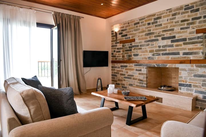 ÈLeon Garden 2 Bedrooms Suite - Skiathos