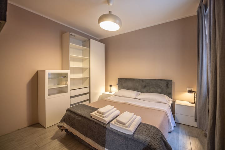 150m Ospedale • 2 Camere E Loggia • Casa Leonardo - Parma