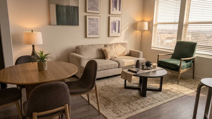 Modern Apartment Near Austin W Bedroom - Leander, TX