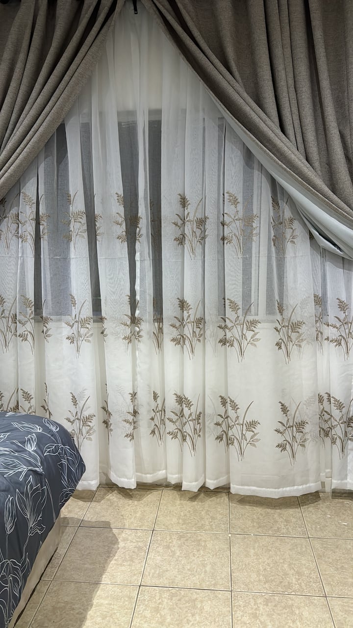 Cozy Modern Flat | Near City Centre - Zimbabwe