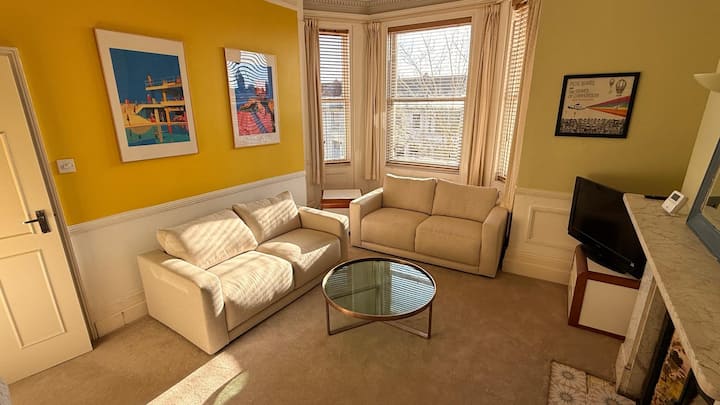 Gorgeous Victorian Seaside Flat - Brighton