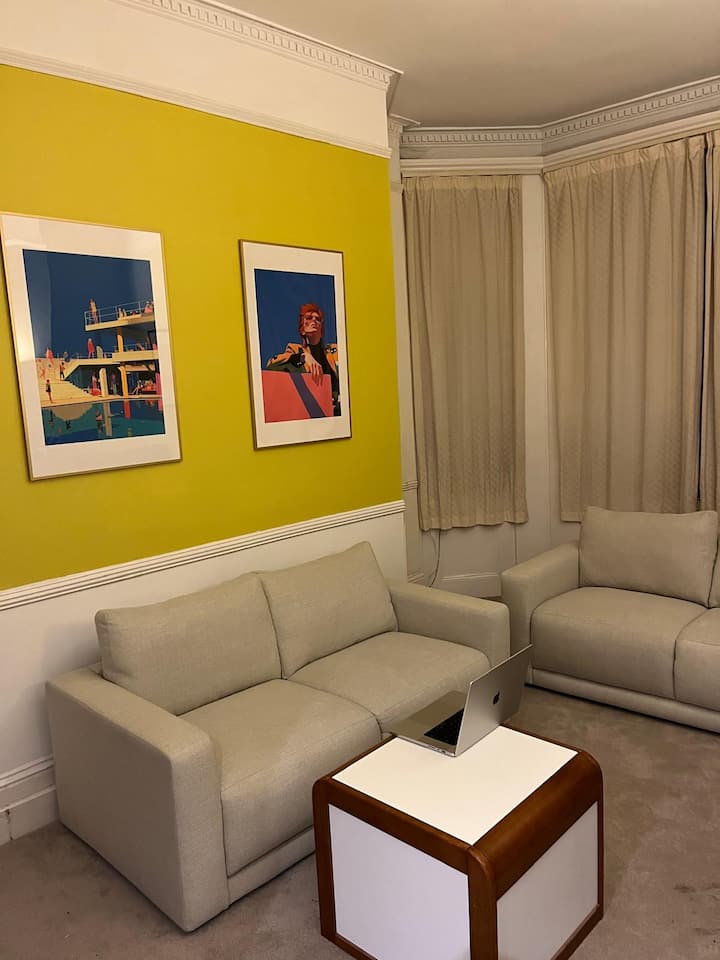 Gorgeous Victorian Seaside Flat - Brighton