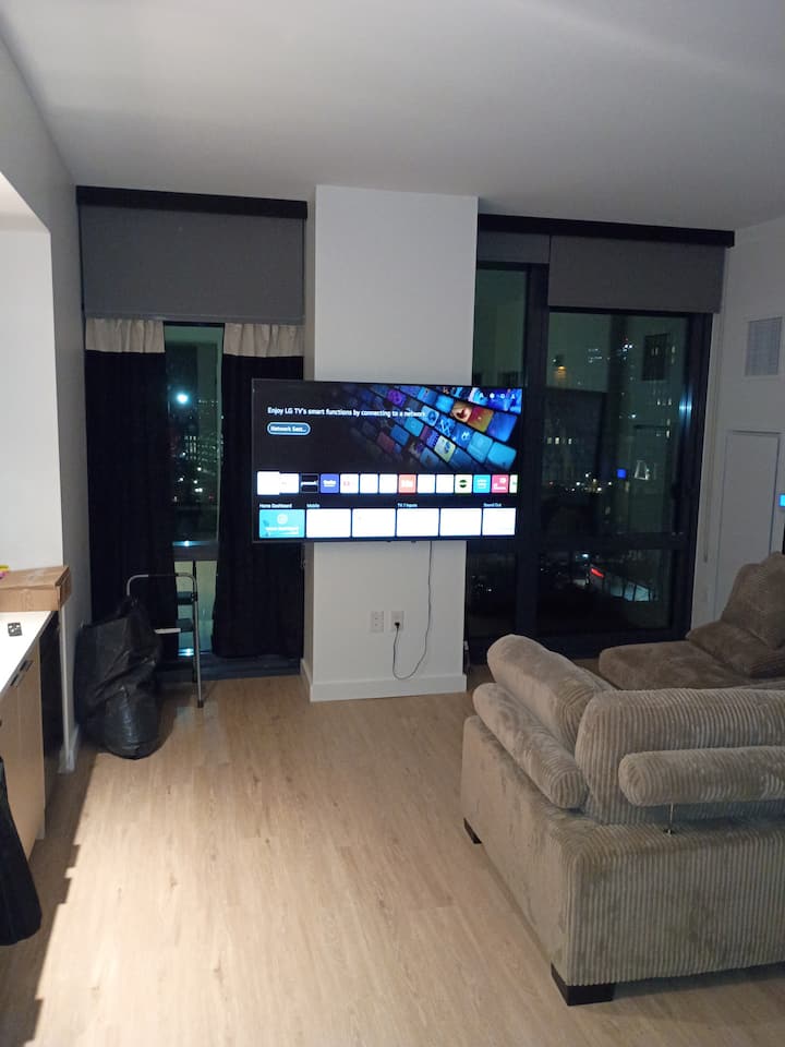 Super Lux 1 Bdrm, All Amenties Included - The Bronx, NY