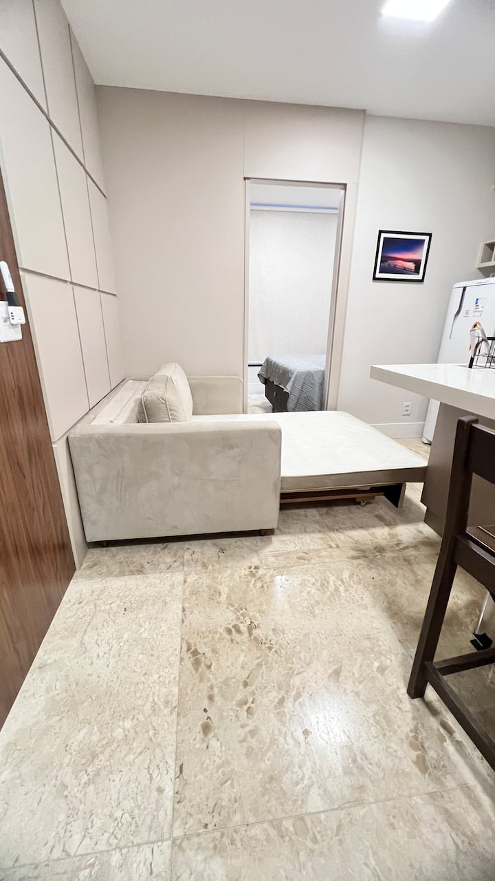 Studio Lago Norte, Próximo Ao Shopping Com Garagem - Brasília