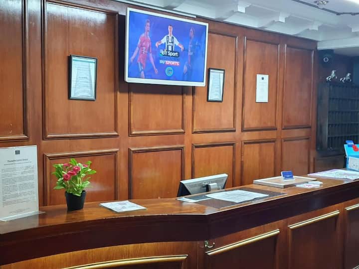 Gilson Hotel - Double Rooms - Hull