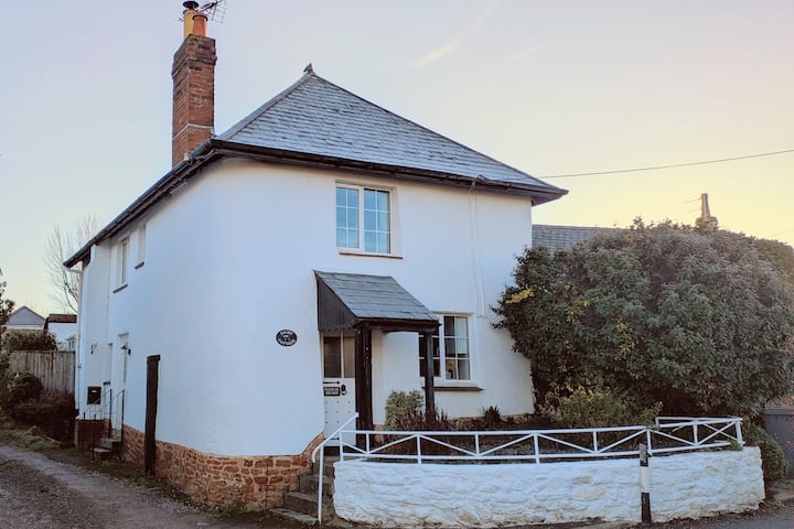 New - Idyllic Cottage In Whimple With Train & Pubs - Sidmouth