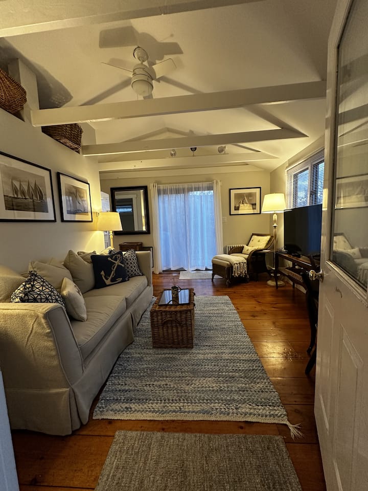 Sconset Cottage-"endless" - Nantucket, MA