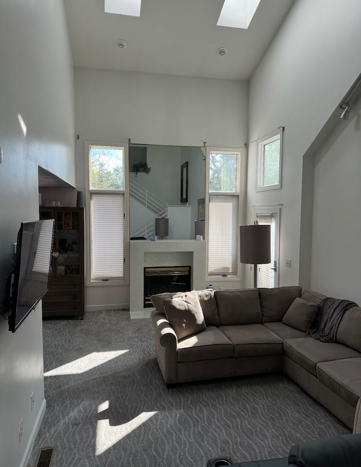 Modern 3br Home Near Downtown Ann Arbor - Ypsilanti, MI