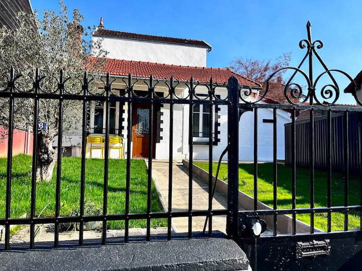 Maison De Ville Avec Garage - Limoges