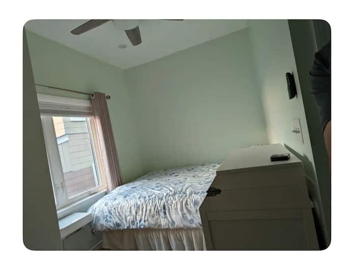 Quite Garden Loft With Beautiful View - Boston, MA