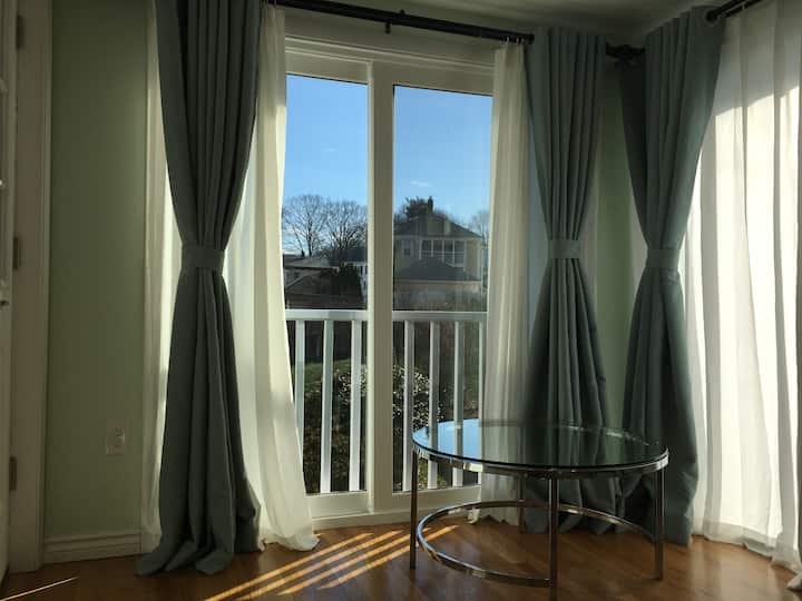 Quite Garden Loft With Beautiful View - Hyde Park - Boston