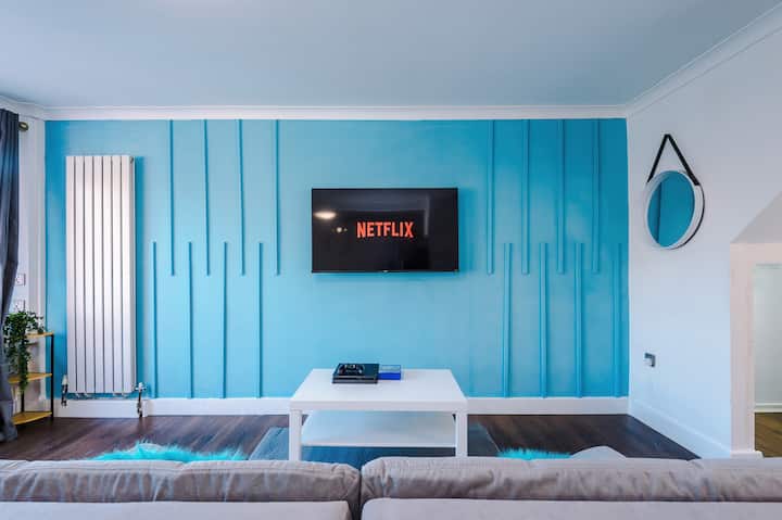 Cosy 2br House | Contractors | Pool Table |Parking - Warrington