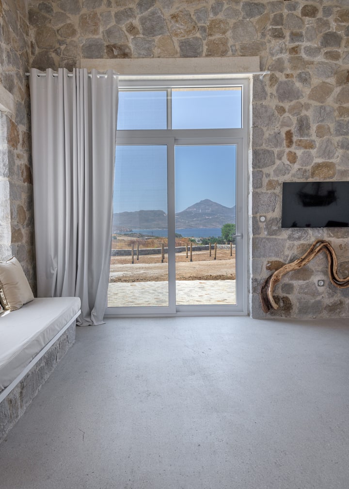 La Vigne - Milo Stone Villas - Milos