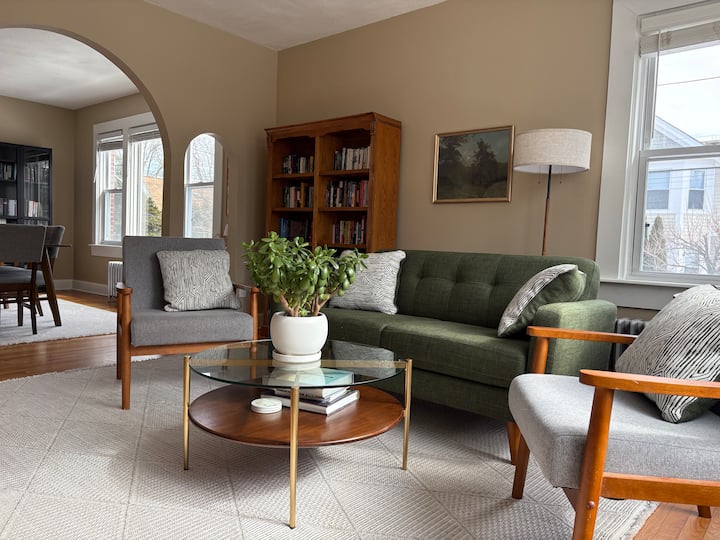 3br East Side Charm W/parking Near Brown, Downtown - Providence, RI