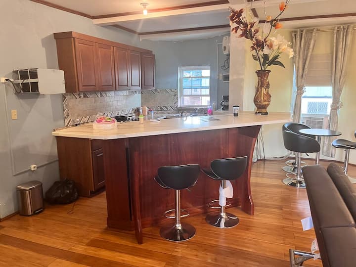 Yaoundé Bastos Home @ R.p Nlongkack, Wi-fi, C4 - Yaounde