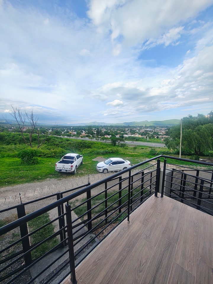 Triplex A Estrenar. Vista Privilegiada - Salta